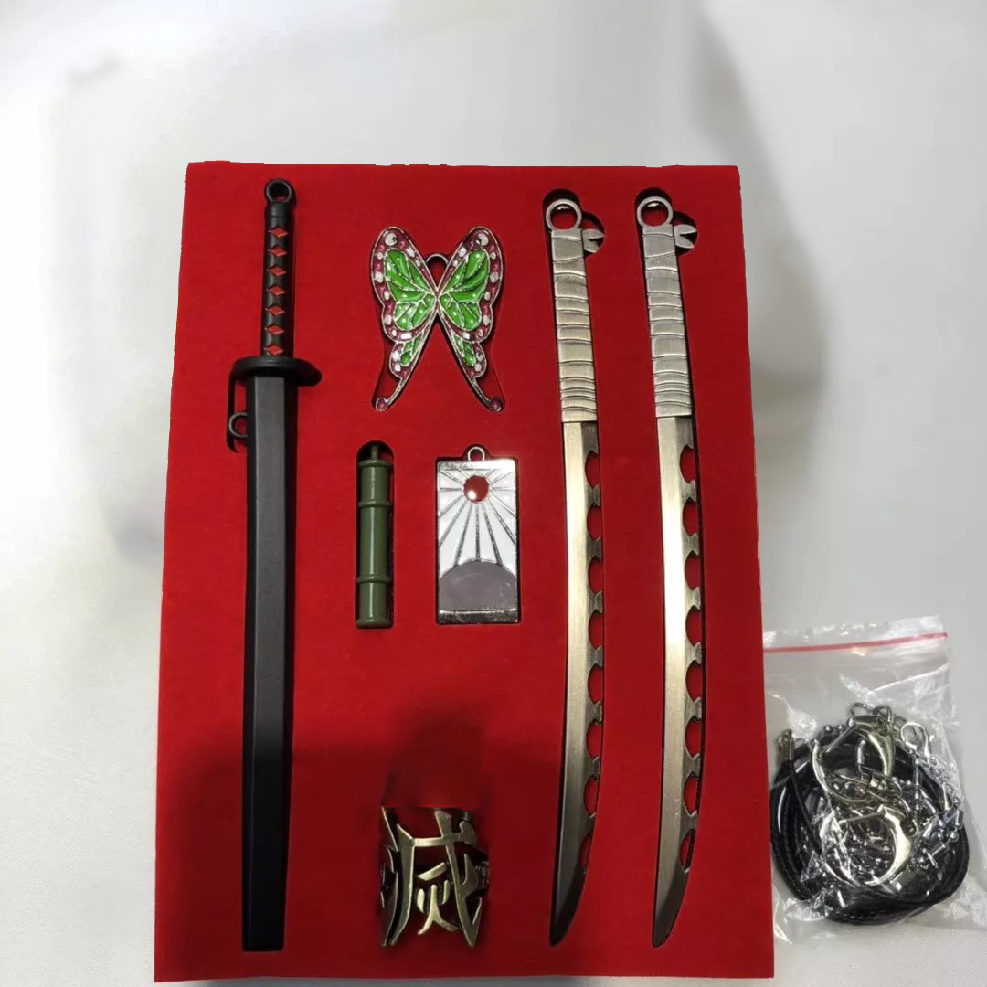 DS style Weapon Box & Keychains – Gamer Diorama